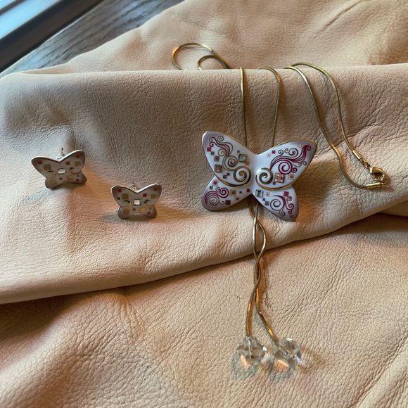 Goebel | Jewelry | Vintage Goebel Gustav Klimt Design Butterfly Jewelry ...